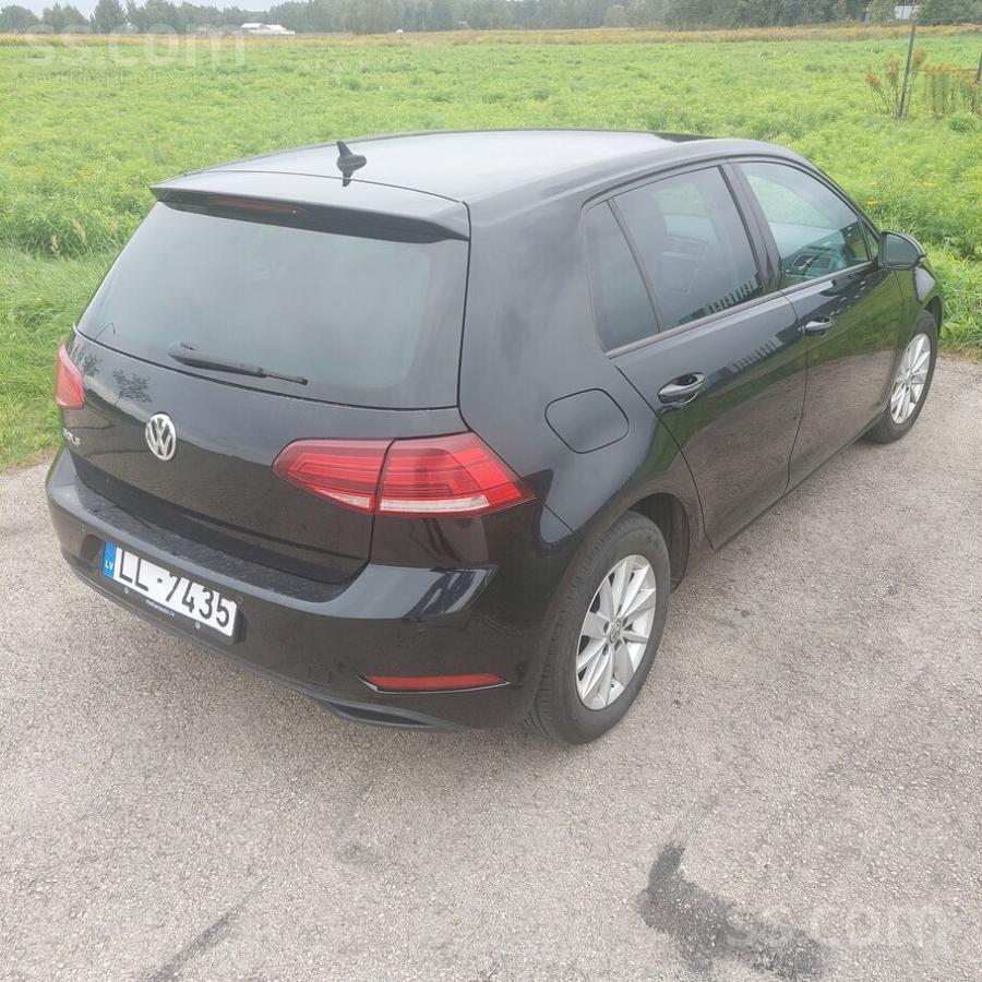 Melns Volkswagen Golf 2018 Rīga, ar dzinēja tilpumu 1.00 L un nobraukumu 205 tūkst. km par 6900 €, foto 5 vietnē AUTOMOTO.COM.LV