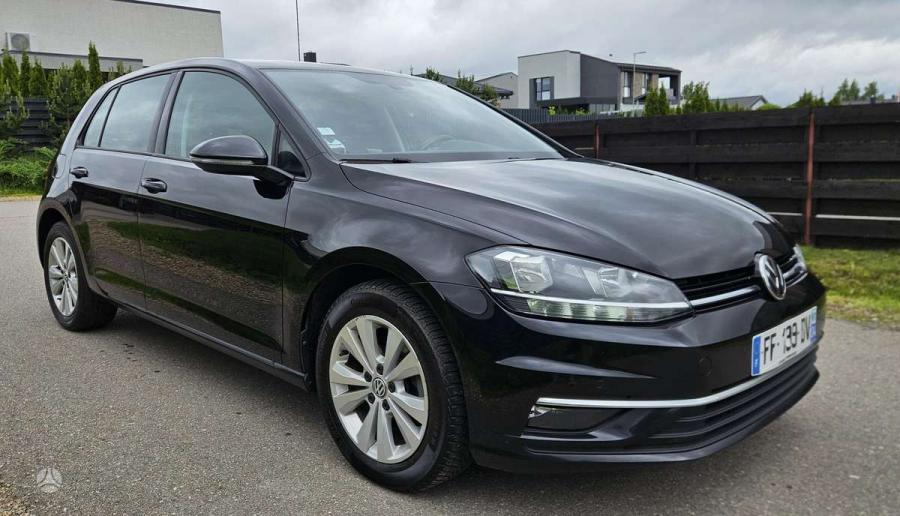 Melns Volkswagen Golf 2019 Viļņa, ar dzinēja tilpumu 1.60 L un nobraukumu 217 tūkst. km par 9000 €, foto 4 vietnē AUTOMOTO.COM.LV