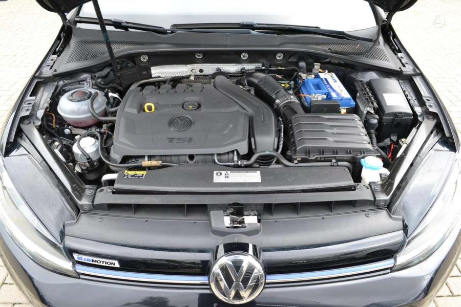 Black Volkswagen Golf 2019 in Vilnius, with an engine capacity of 1.50 L and mileage of 231 thousand km for 12000 €, photo 37 on AUTOMOTO.COM.LV