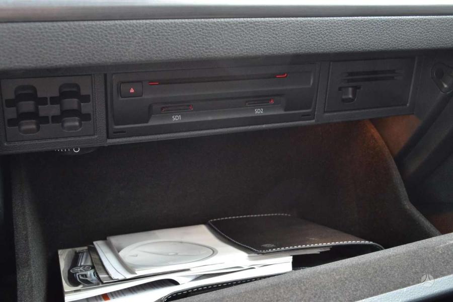 Black Volkswagen Golf 2019 in Vilnius, with an engine capacity of 1.50 L and mileage of 231 thousand km for 12000 €, photo 45 on AUTOMOTO.COM.LV