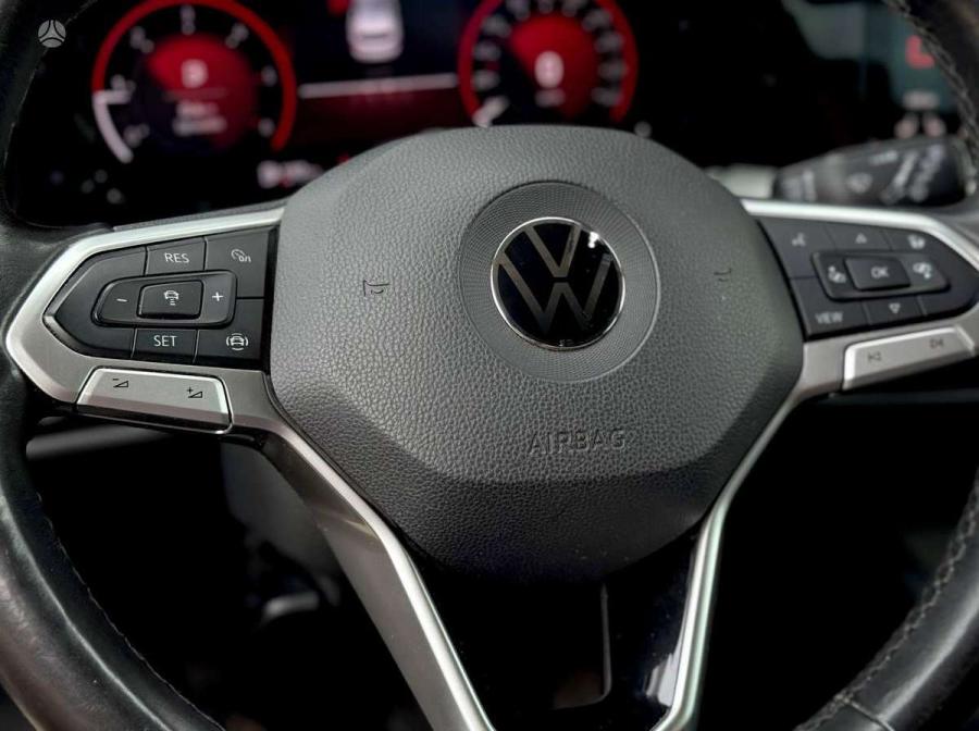 Melns Volkswagen Golf 2020 Klaipėda, ar dzinēja tilpumu 1.97 L un nobraukumu 185 tūkst. km par 14200 €, foto 14 vietnē AUTOMOTO.COM.LV