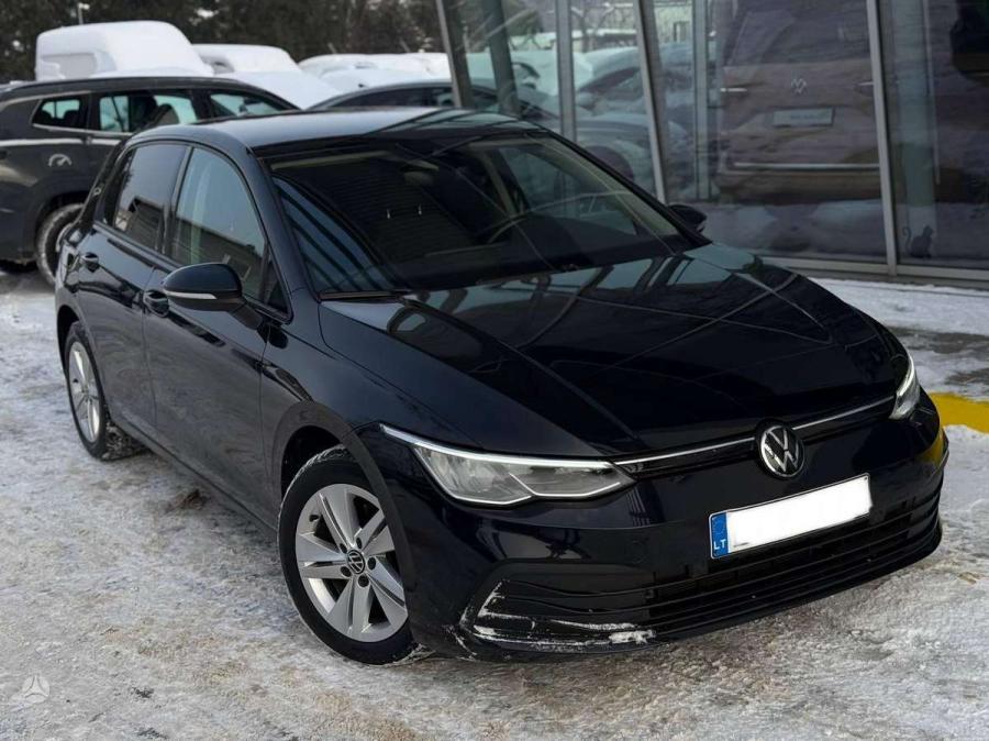 Black Volkswagen Golf 2020 in Klaipeda, with an engine capacity of 1.97 L and mileage of 197 thousand km for 14700 €, photo 1 on AUTOMOTO.COM.LV