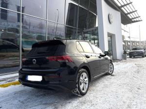 Black Volkswagen Golf 2020 in Klaipeda, with an engine capacity of 1.97 L and mileage of 197 thousand km for 14700 €, photo 15 on AUTOMOTO.COM.LV