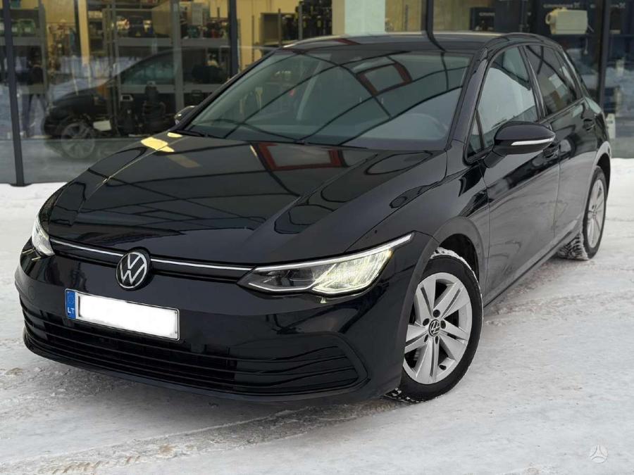 Black Volkswagen Golf 2020 in Klaipeda, with an engine capacity of 1.97 L and mileage of 197 thousand km for 14300 €, photo 1 on AUTOMOTO.COM.LV