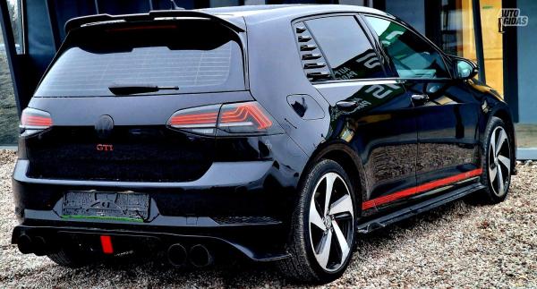 Melns Volkswagen Golf 2020 Kretinga, ar dzinēja tilpumu 2.00 L un nobraukumu 23 tūkst. km par 21500 €, foto 5 vietnē AUTOMOTO.COM.LV