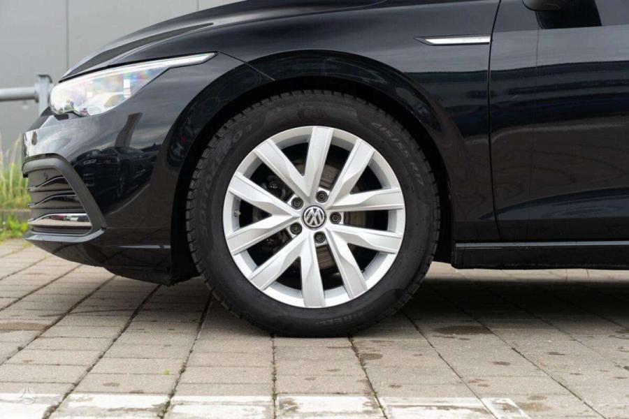Melns Volkswagen Golf 2020 Viļņa, ar dzinēja tilpumu 1.50 L un nobraukumu 152 tūkst. km par 16800 €, foto 5 vietnē AUTOMOTO.COM.LV