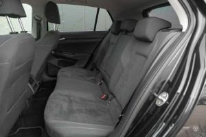 Melns Volkswagen Golf 2020 Viļņa, ar dzinēja tilpumu 1.50 L un nobraukumu 152 tūkst. km par 16800 €, foto 10 vietnē AUTOMOTO.COM.LV