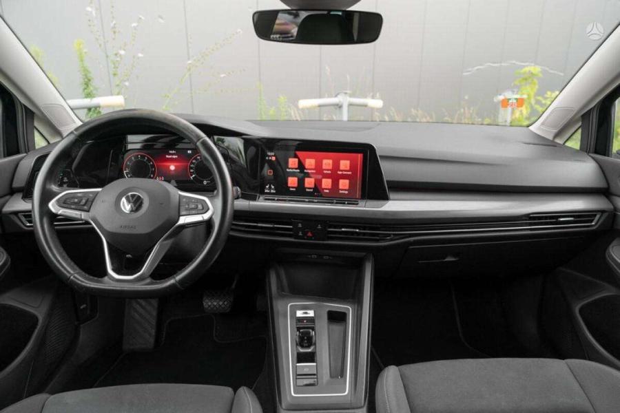 Melns Volkswagen Golf 2020 Viļņa, ar dzinēja tilpumu 1.50 L un nobraukumu 152 tūkst. km par 16800 €, foto 17 vietnē AUTOMOTO.COM.LV