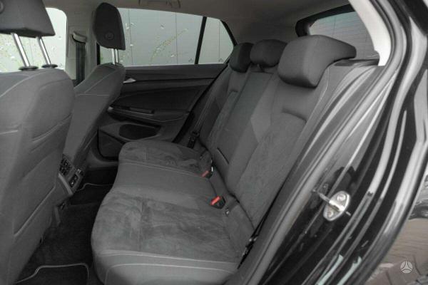 Melns Volkswagen Golf 2020 Viļņa, ar dzinēja tilpumu 1.50 L un nobraukumu 152 tūkst. km par 16800 €, foto 9 vietnē AUTOMOTO.COM.LV