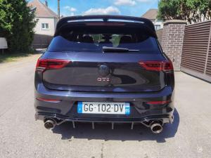 Black Volkswagen Golf 2021 in Kaunas, with an engine capacity of 1.98 L and mileage of 140 thousand km for 13900 €, photo 6 on AUTOMOTO.COM.LV