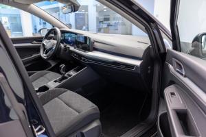 Melns Volkswagen Golf 2021 Jehvi, ar dzinēja tilpumu 2.00 L un nobraukumu 156 tūkst. km par 13750 €, foto 16 vietnē AUTOMOTO.COM.LV