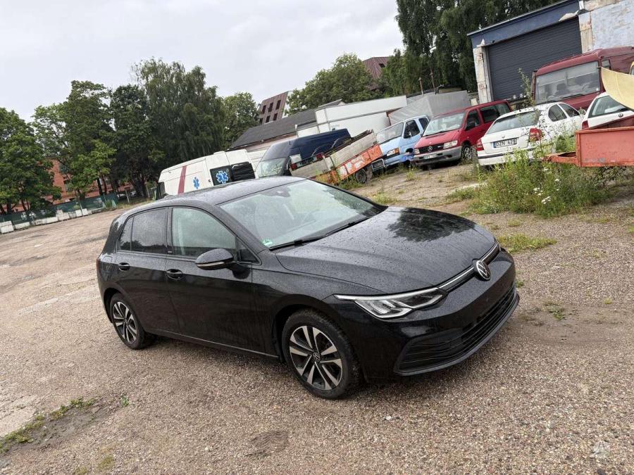 Melns Volkswagen Golf 2021 Kauņa, ar dzinēja tilpumu 2.00 L un nobraukumu 91 tūkst. km par 18200 €, foto 3 vietnē AUTOMOTO.COM.LV
