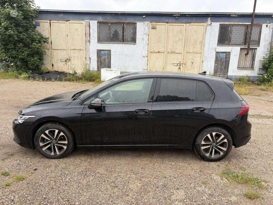 Melns Volkswagen Golf 2021 Kauņa, ar dzinēja tilpumu 2.00 L un nobraukumu 91 tūkst. km par 18200 €, foto 7 vietnē AUTOMOTO.COM.LV