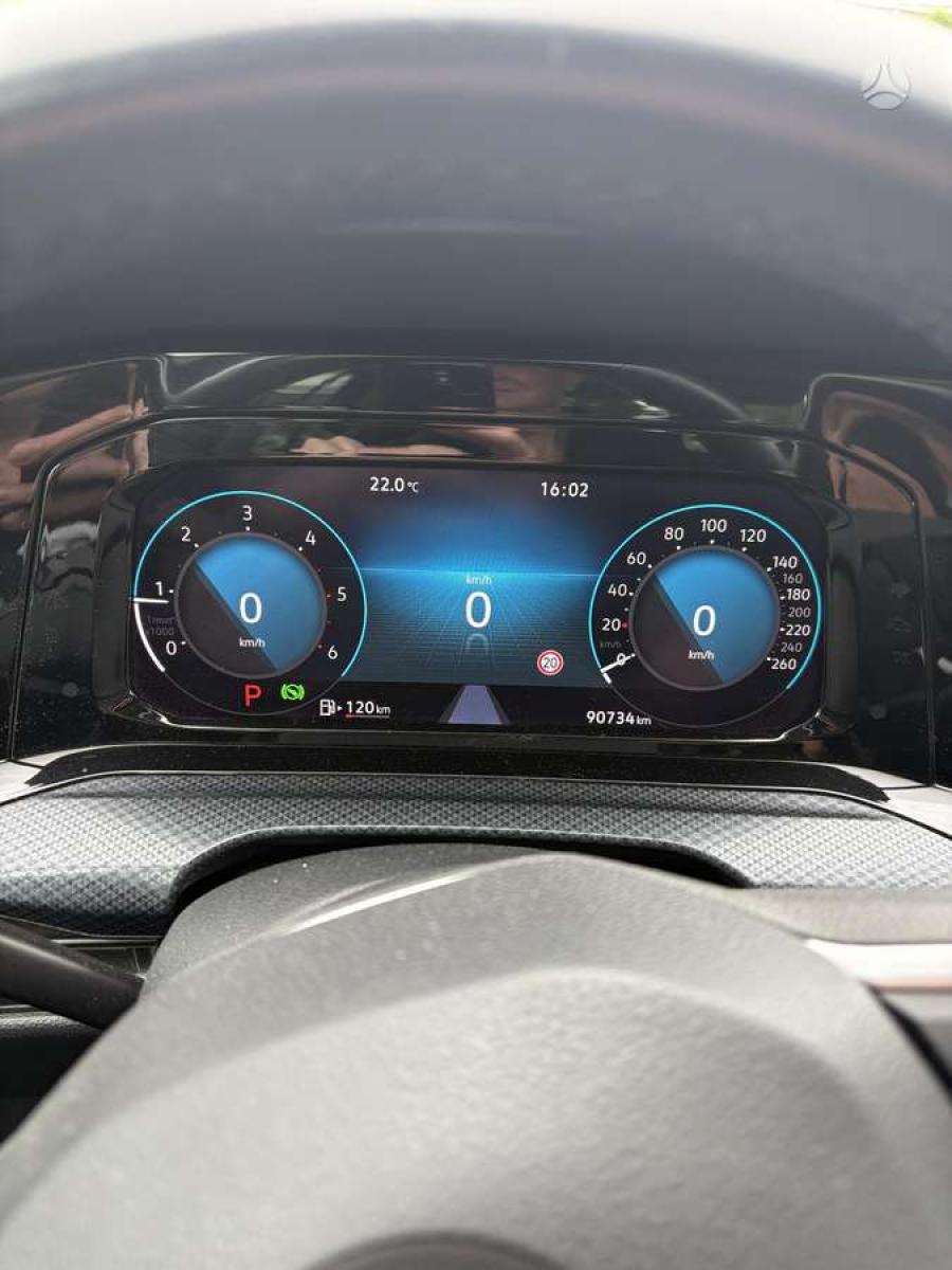 Melns Volkswagen Golf 2021 Kauņa, ar dzinēja tilpumu 2.00 L un nobraukumu 91 tūkst. km par 18200 €, foto 15 vietnē AUTOMOTO.COM.LV
