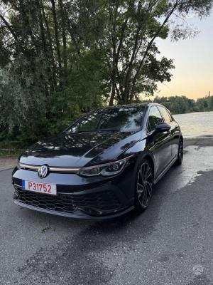 Melns Volkswagen Golf 2021 Panevēža, ar dzinēja tilpumu 1.98 L un nobraukumu 45 tūkst. km par 13900 €, foto 21 vietnē AUTOMOTO.COM.LV