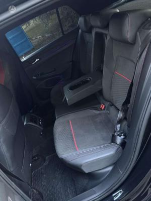 Melns Volkswagen Golf 2021 Panevēža, ar dzinēja tilpumu 1.98 L un nobraukumu 45 tūkst. km par 13900 €, foto 25 vietnē AUTOMOTO.COM.LV