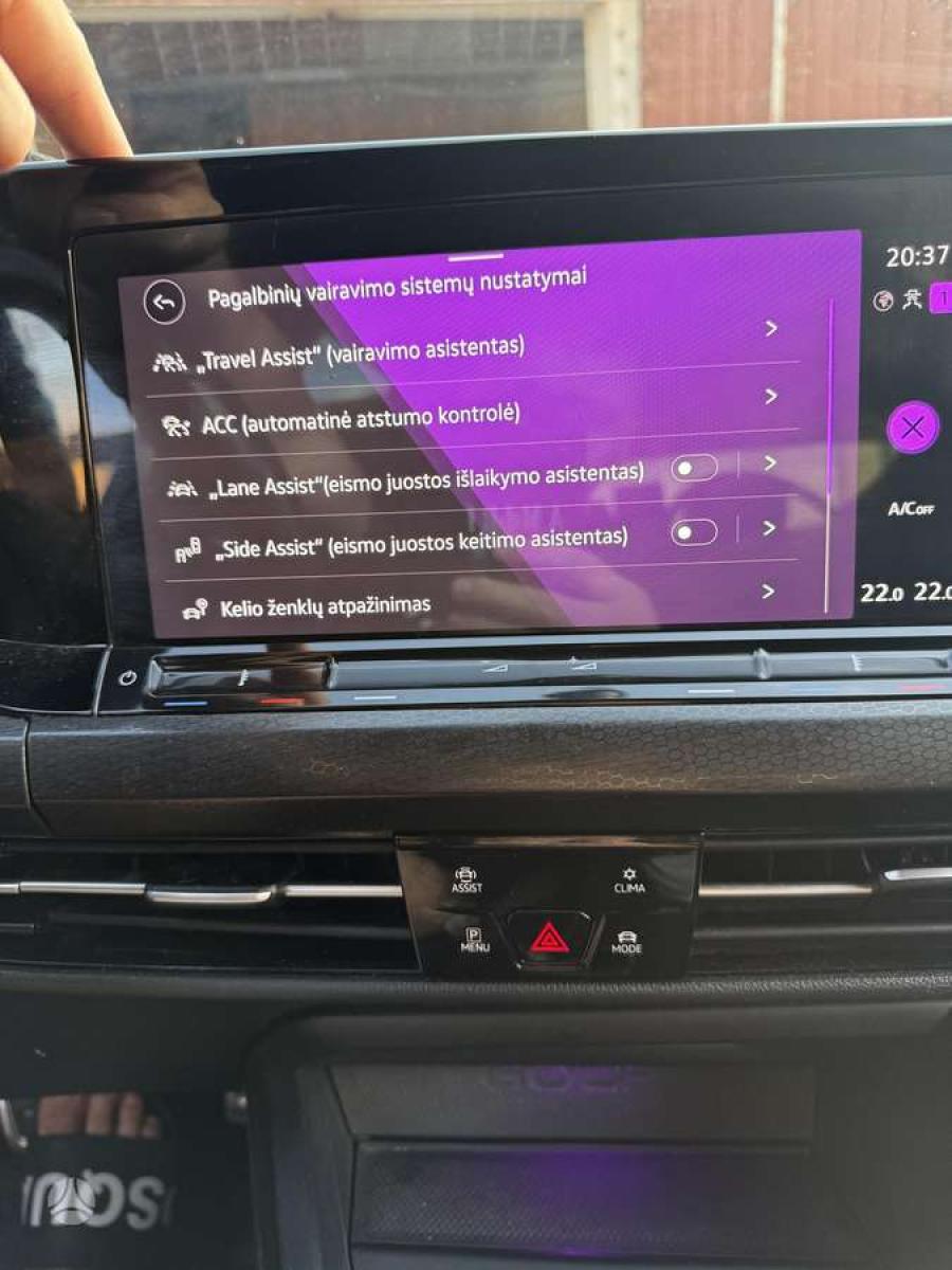 Melns Volkswagen Golf 2021 Panevēža, ar dzinēja tilpumu 1.98 L un nobraukumu 45 tūkst. km par 13900 €, foto 37 vietnē AUTOMOTO.COM.LV