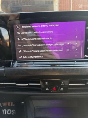 Melns Volkswagen Golf 2021 Panevēža, ar dzinēja tilpumu 1.98 L un nobraukumu 45 tūkst. km par 13900 €, foto 38 vietnē AUTOMOTO.COM.LV