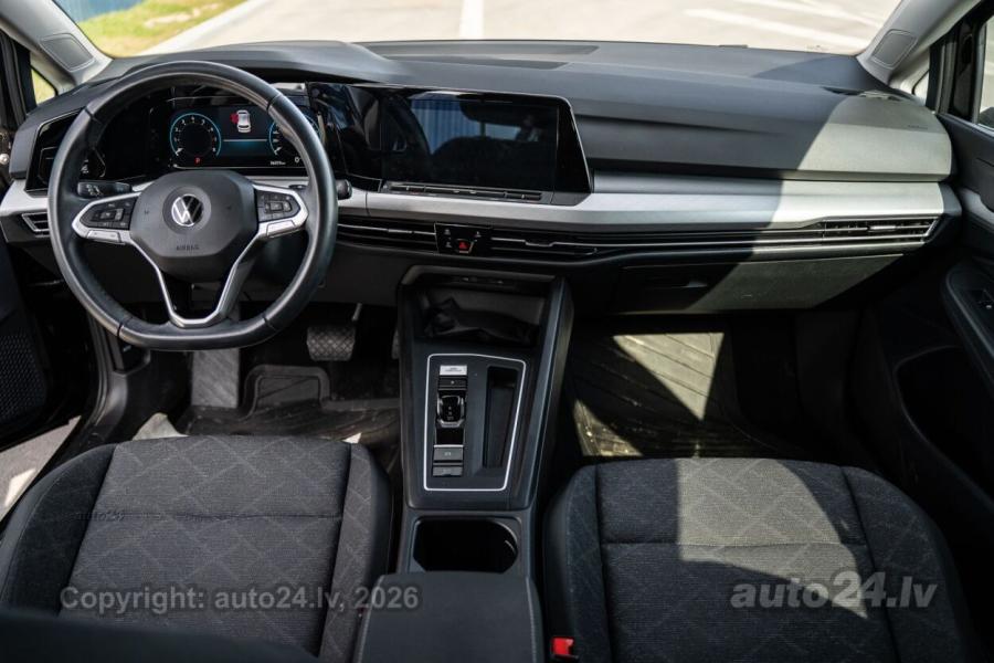 Melns Volkswagen Golf 2022 Tallina, ar dzinēja tilpumu 1.00 L un nobraukumu 36 tūkst. km par 15500 €, foto 10 vietnē AUTOMOTO.COM.LV