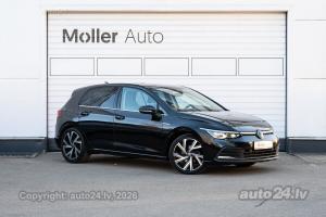 Black Volkswagen Golf 2022 in Riga, with an engine capacity of 2.00 L and mileage of 157 thousand km for 21419 €, photo 3 on AUTOMOTO.COM.LV