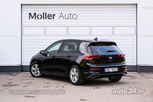 Black Volkswagen Golf 2022 in Riga, with an engine capacity of 1.00 L and mileage of 133 thousand km for 16346 €, photo 4 on AUTOMOTO.COM.LV