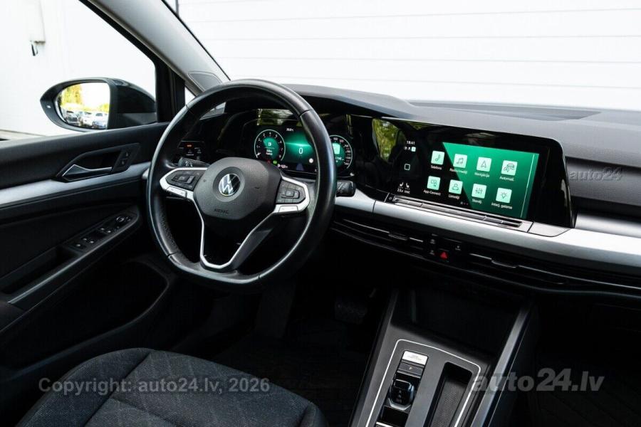 Melns Volkswagen Golf 2022 Rīga, ar dzinēja tilpumu 1.00 L un nobraukumu 133 tūkst. km par 16346 €, foto 10 vietnē AUTOMOTO.COM.LV