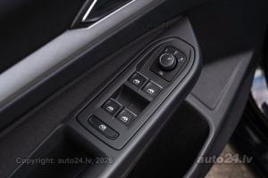 Melns Volkswagen Golf 2022 Rīga, ar dzinēja tilpumu 1.00 L un nobraukumu 133 tūkst. km par 16346 €, foto 19 vietnē AUTOMOTO.COM.LV