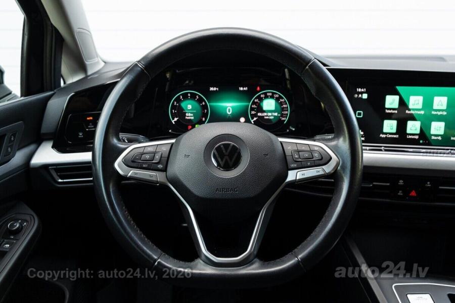 Melns Volkswagen Golf 2022 Rīga, ar dzinēja tilpumu 1.00 L un nobraukumu 133 tūkst. km par 16346 €, foto 20 vietnē AUTOMOTO.COM.LV