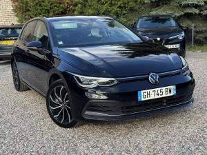 Black Volkswagen Golf 2022 in Kaunas, with an engine capacity of 2.00 L and mileage of 250 thousand km for 13999 €, photo 7 on AUTOMOTO.COM.LV