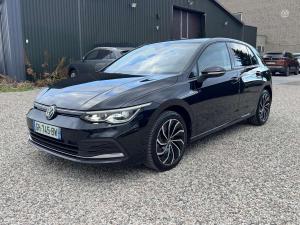 Black Volkswagen Golf 2022 in Kaunas, with an engine capacity of 2.00 L and mileage of 250 thousand km for 13999 €, photo 19 on AUTOMOTO.COM.LV