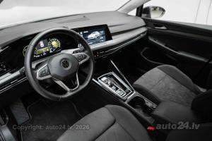 Black Volkswagen Golf 2022 in Tallinn, with an engine capacity of 1.40 L and mileage of 22 thousand km for 24800 €, photo 8 on AUTOMOTO.COM.LV