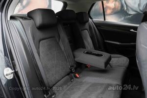 Black Volkswagen Golf 2022 in Tallinn, with an engine capacity of 1.40 L and mileage of 22 thousand km for 24800 €, photo 10 on AUTOMOTO.COM.LV