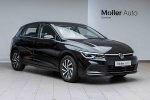 Melns Volkswagen Golf 2022 Peetri, ar dzinēja tilpumu 1.40 L un nobraukumu 22 tūkst. km par 24800 €, foto 3 vietnē AUTOMOTO.COM.LV