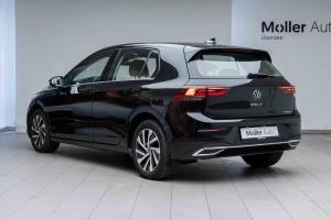 Melns Volkswagen Golf 2022 Peetri, ar dzinēja tilpumu 1.40 L un nobraukumu 22 tūkst. km par 24800 €, foto 6 vietnē AUTOMOTO.COM.LV