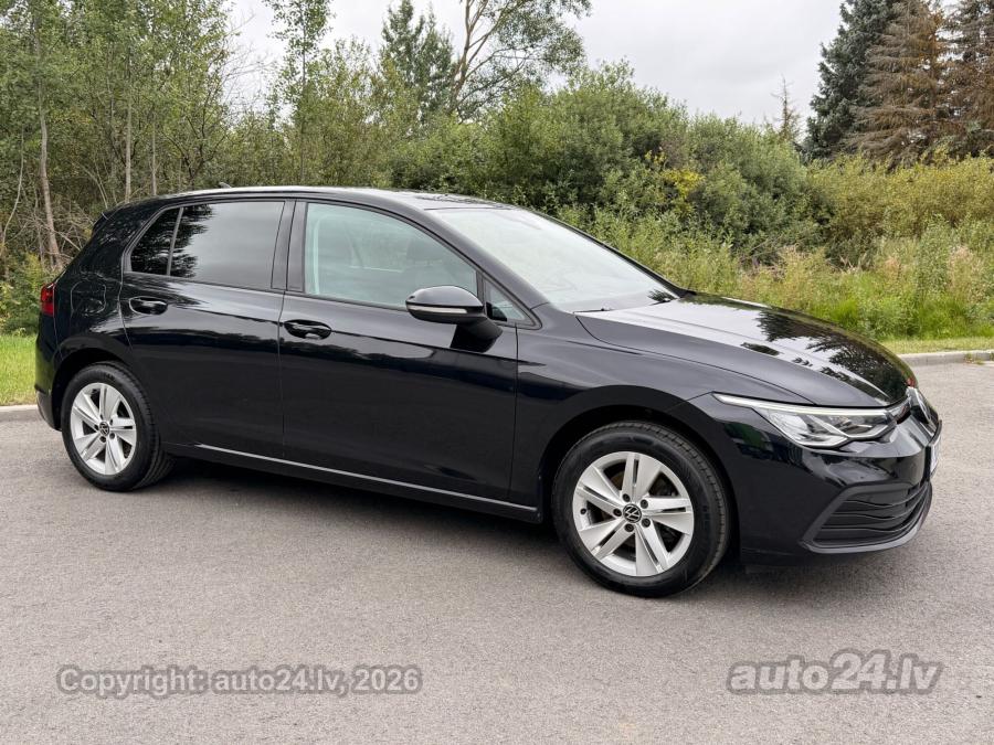 Black Volkswagen Golf 2022 in Tallinn, with an engine capacity of 2.00 L and mileage of 191 thousand km for 16490 €, photo 3 on AUTOMOTO.COM.LV