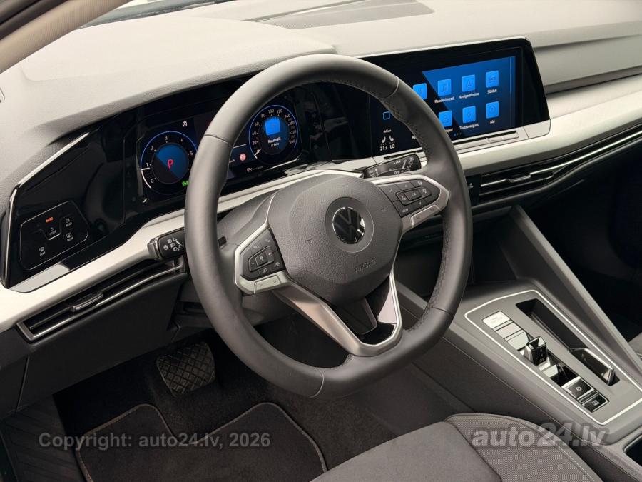 Black Volkswagen Golf 2022 in Tallinn, with an engine capacity of 2.00 L and mileage of 191 thousand km for 16490 €, photo 12 on AUTOMOTO.COM.LV