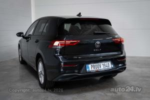 Melns Volkswagen Golf 2022 Tallina, ar dzinēja tilpumu 2.00 L un nobraukumu 191 tūkst. km par 16490 €, foto 5 vietnē AUTOMOTO.COM.LV