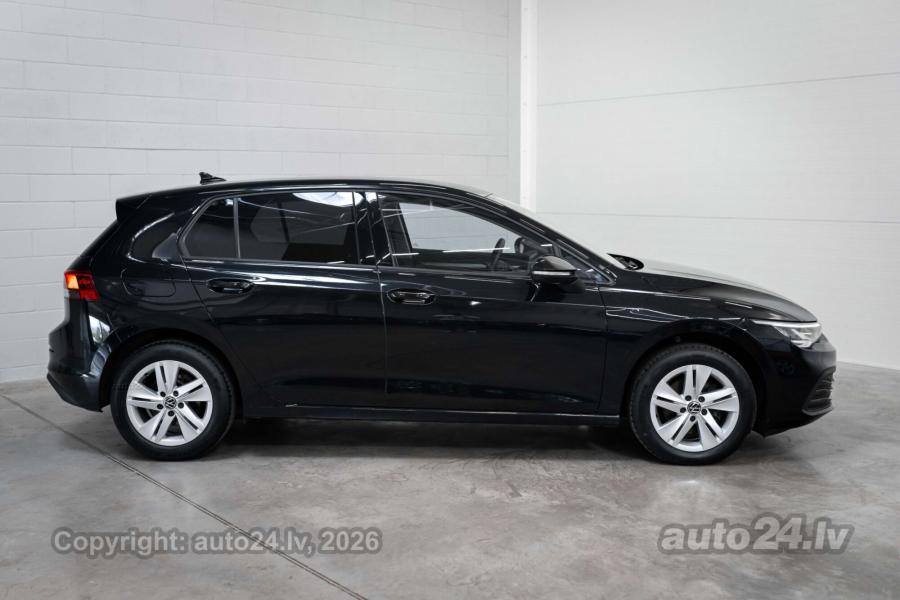 Melns Volkswagen Golf 2022 Tallina, ar dzinēja tilpumu 2.00 L un nobraukumu 191 tūkst. km par 16490 €, foto 12 vietnē AUTOMOTO.COM.LV