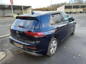 Melns Volkswagen Golf 2023 Kauņa, ar dzinēja tilpumu 2.00 L un nobraukumu 130 tūkst. km par 5445 €, foto 4 vietnē AUTOMOTO.COM.LV