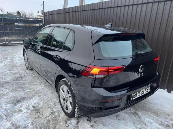 Melns Volkswagen Golf 2023 Kauņa, ar dzinēja tilpumu 1.97 L un nobraukumu 78 tūkst. km par 11500 €, foto 6 vietnē AUTOMOTO.COM.LV