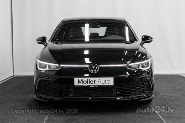 Melns Volkswagen Golf 2023 Tallina, ar dzinēja tilpumu 2.00 L un nobraukumu 10 tūkst. km par 31900 €, foto 2 vietnē AUTOMOTO.COM.LV