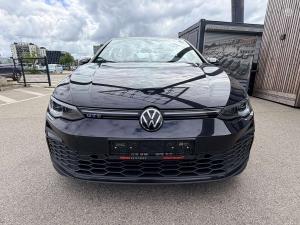 Melns Volkswagen Golf 2023 Viļņa, ar dzinēja tilpumu 1.40 L un nobraukumu 115 tūkst. km par 19600 €, foto 4 vietnē AUTOMOTO.COM.LV