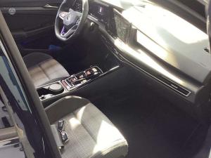 Melns Volkswagen Golf 2023 Viļņa, ar dzinēja tilpumu 1.40 L un nobraukumu 115 tūkst. km par 19600 €, foto 10 vietnē AUTOMOTO.COM.LV