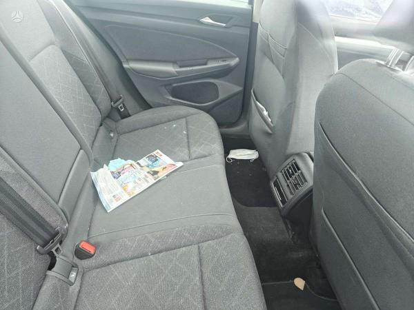 Black Volkswagen Golf 2023 in Anyksciai, with an engine capacity of 1.00 L and mileage of 24 thousand km for 10899 €, photo 5 on AUTOMOTO.COM.LV