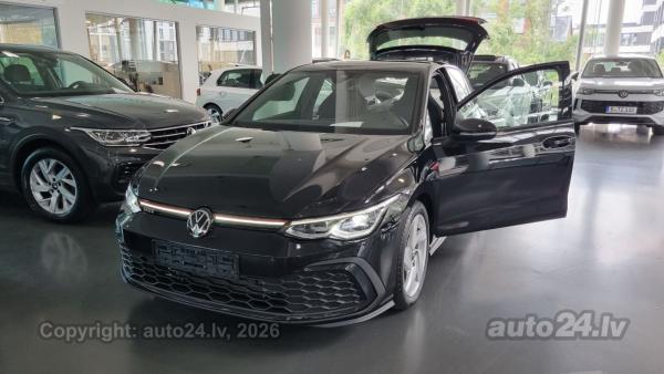 Melns Volkswagen Golf 2023 Tallina, ar dzinēja tilpumu 2.00 L un nobraukumu 25 tūkst. km par 29990 €, foto 1 vietnē AUTOMOTO.COM.LV