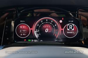 Melns Volkswagen Golf 2023 Tallina, ar dzinēja tilpumu 2.00 L un nobraukumu 25 tūkst. km par 29990 €, foto 18 vietnē AUTOMOTO.COM.LV
