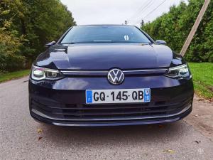 Melns Volkswagen Golf 2023 Kauņa, ar dzinēja tilpumu 1.00 L un nobraukumu 76 tūkst. km par 8800 €, foto 25 vietnē AUTOMOTO.COM.LV