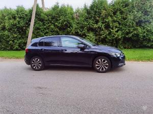Melns Volkswagen Golf 2023 Kauņa, ar dzinēja tilpumu 1.00 L un nobraukumu 76 tūkst. km par 8800 €, foto 26 vietnē AUTOMOTO.COM.LV