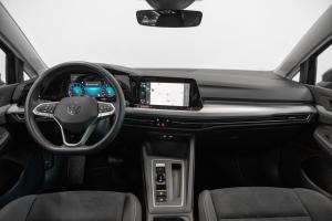 Black Volkswagen Golf 2023 in Vilnius, with an engine capacity of 1.50 L and mileage of 120 thousand km for 18900 €, photo 9 on AUTOMOTO.COM.LV