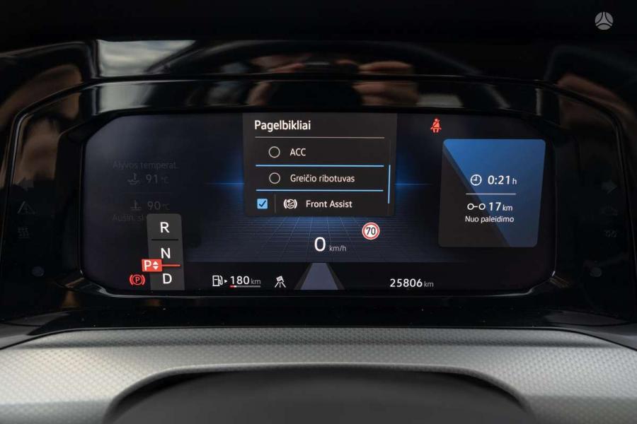 Melns Volkswagen Golf 2024 Viļņa, ar dzinēja tilpumu 1.97 L un nobraukumu 26 tūkst. km par 21850 €, foto 18 vietnē AUTOMOTO.COM.LV